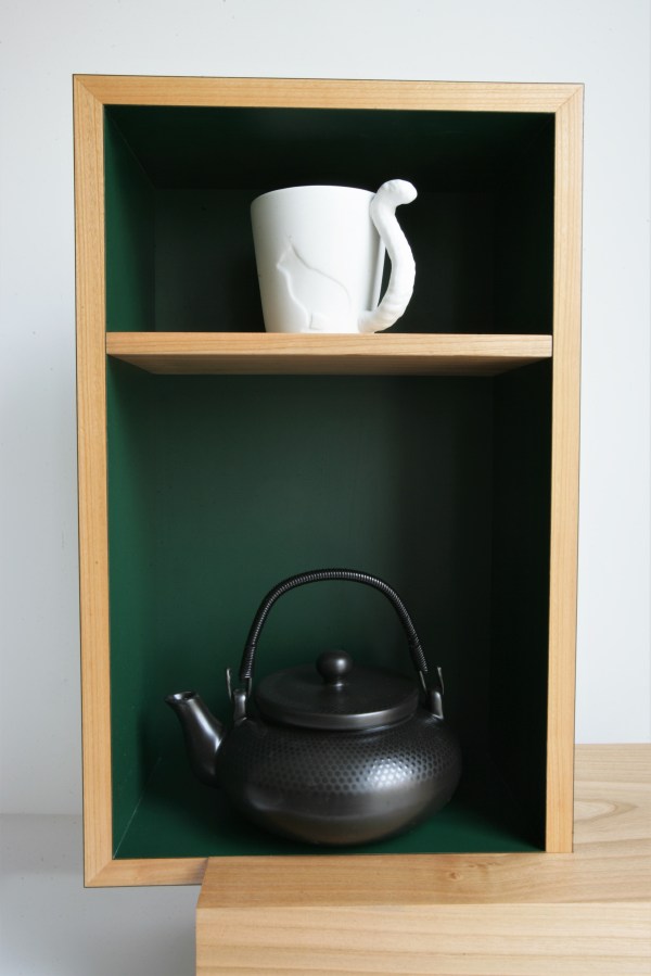 Tea cabinet – Vanessa Horig