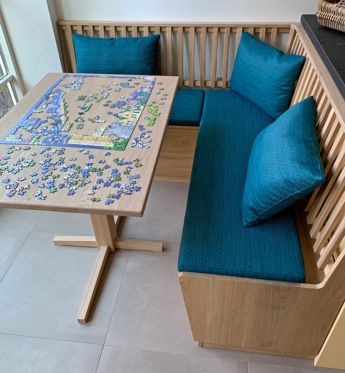 Breakfast Nook in Oak – Vanessa Horig